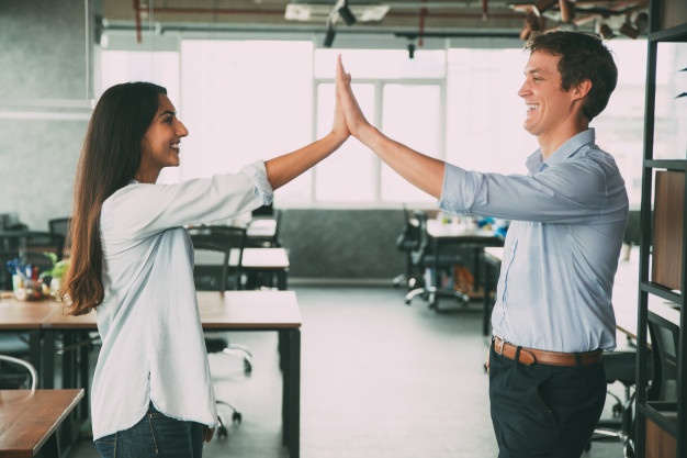5 Reasons to Celebrate World Kindness Day at Work